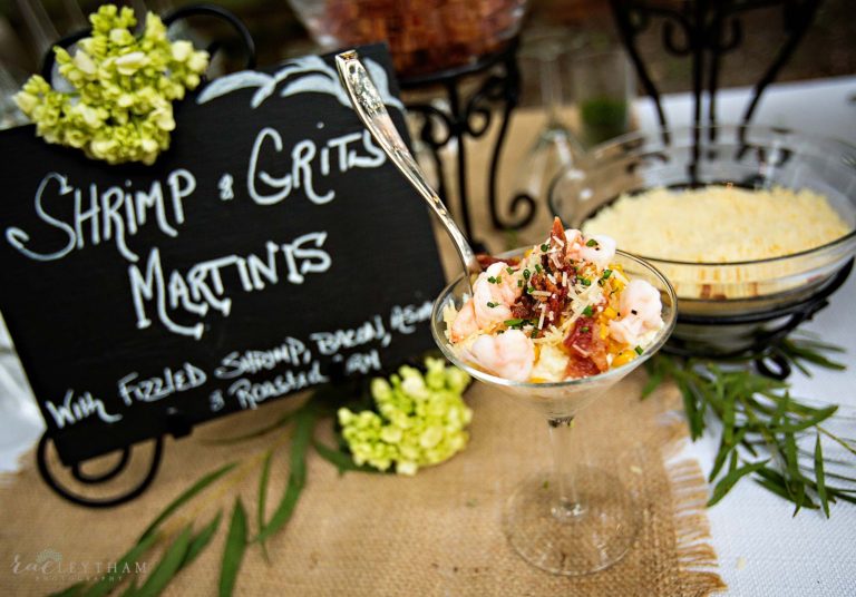 Seated Dinners, Buffets, and Food Stations: Choosing The Right ...